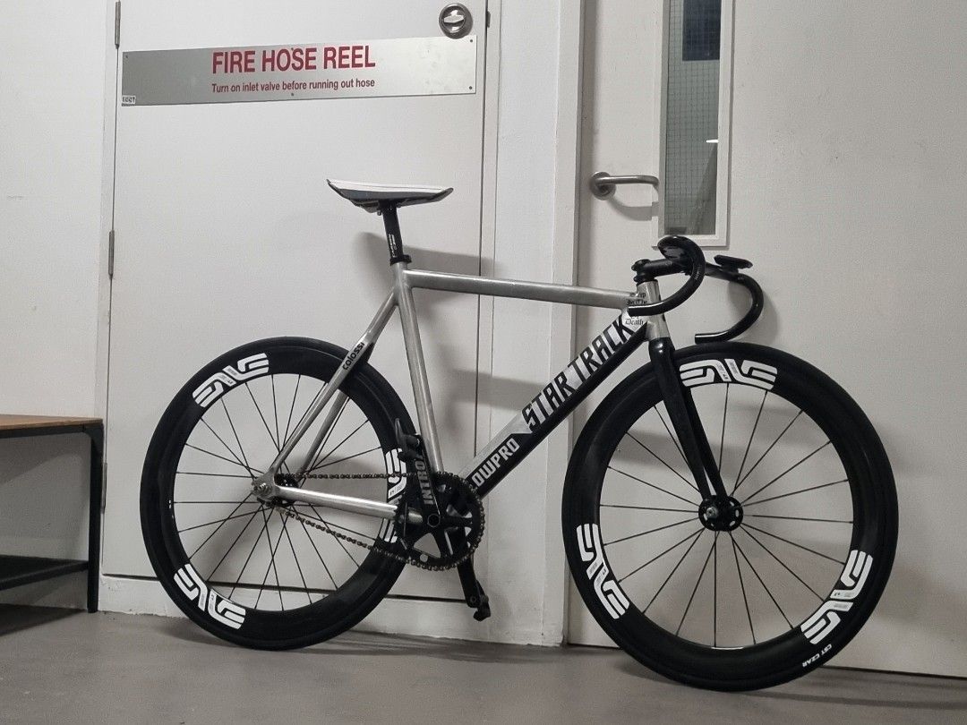 startrack colossi wishbone fb fs wts wtt, Sports Equipment, Bicycles ...