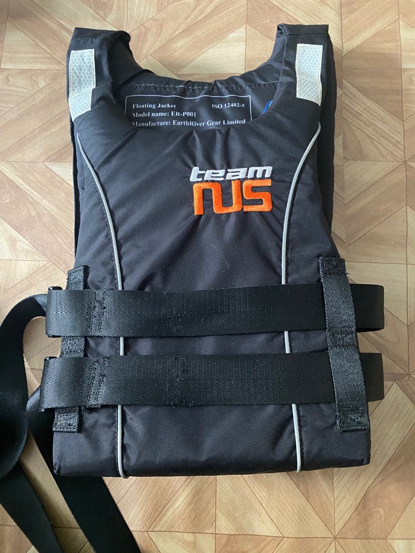 Team NUS Life Jacket Women M, Sports Equipment, Sports & Games, Water ...