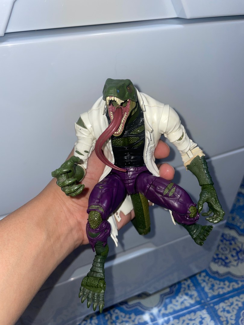 The Lizard (Dr. Curt Connors) from Marvel / Spider-Man, made by Hasbro ...
