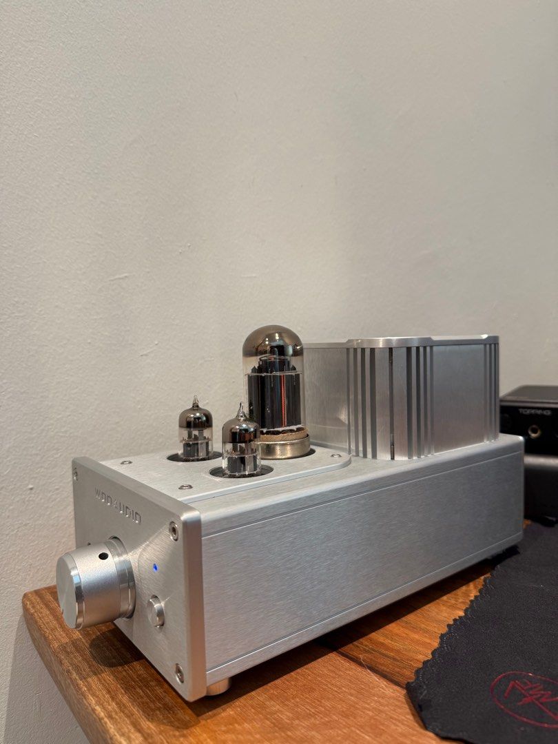 Woo Audio WA3 Tube Pre-Amp & Headphone Amplifier - Silver, Audio ...