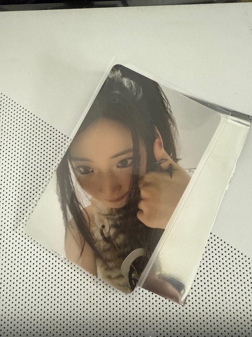 BABYMONSTER Kawai Ruka [WE GO UP] POP-UP STORE in Japan Official Merch ...