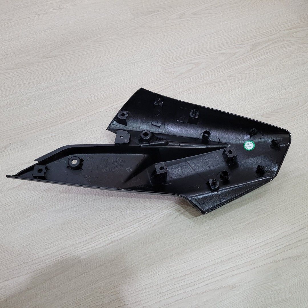 Bajaj Modenas Pulsar NS200 Fuel Tank Side Cover LH, Auto Accessories on ...