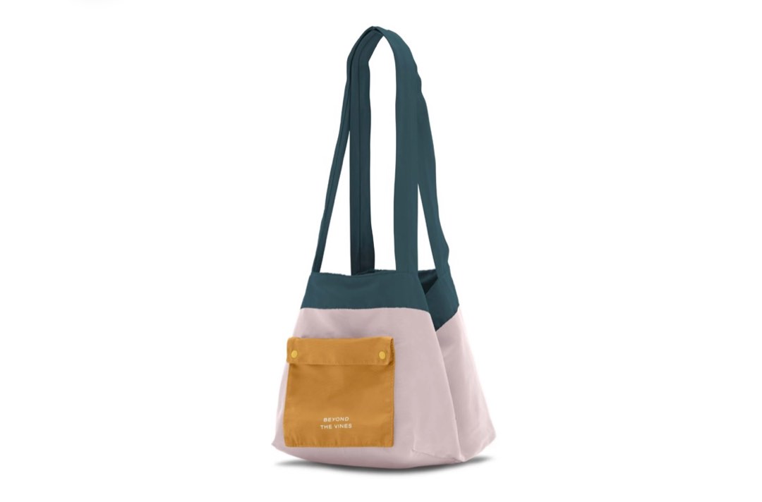Beyond The Vines Mini Reversible Bag, Women's Fashion, Bags & Wallets ...