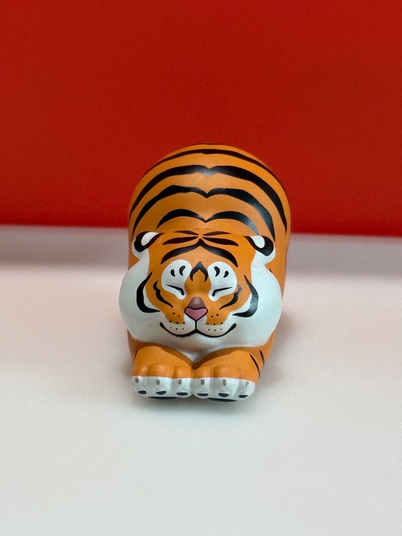 Panghu Fat Tiger Series Blind Box - Panghu Stretches, Hobbies & Toys ...