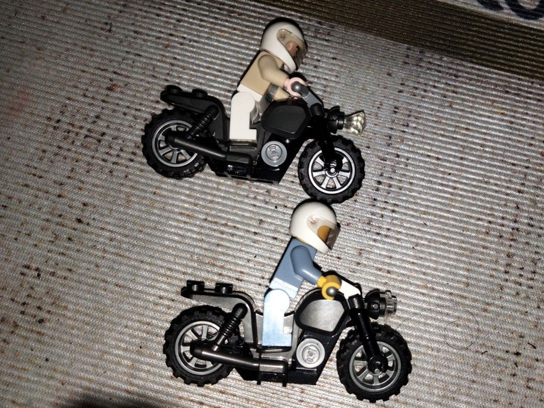 Lego Motorcycle with Rider Lego original Minifigures, Hobbies & Toys ...