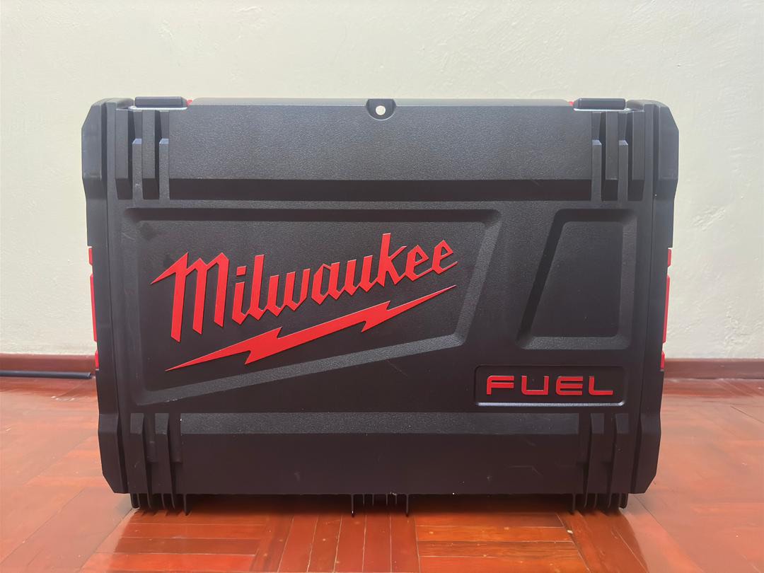 Milwaukee FUEL M18 Impact Wrench Set, Auto Accessories on Carousell