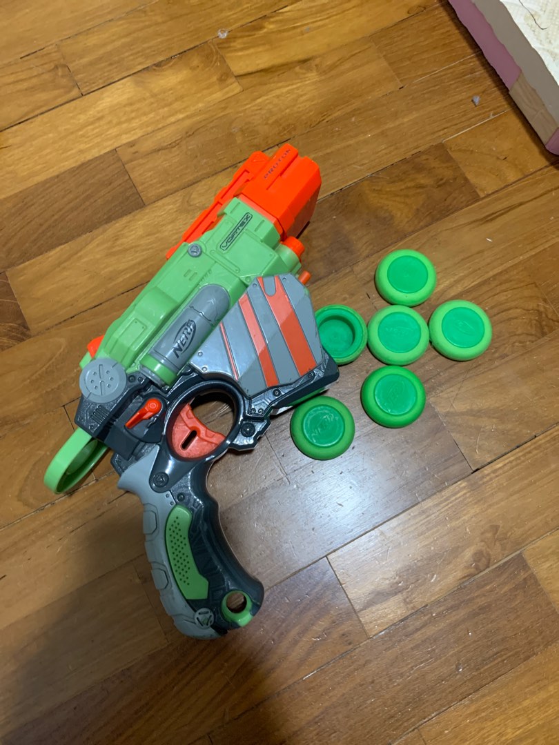 Nerf Vortex Proton Blaster with Discs, Hobbies & Toys, Toys & Games on ...