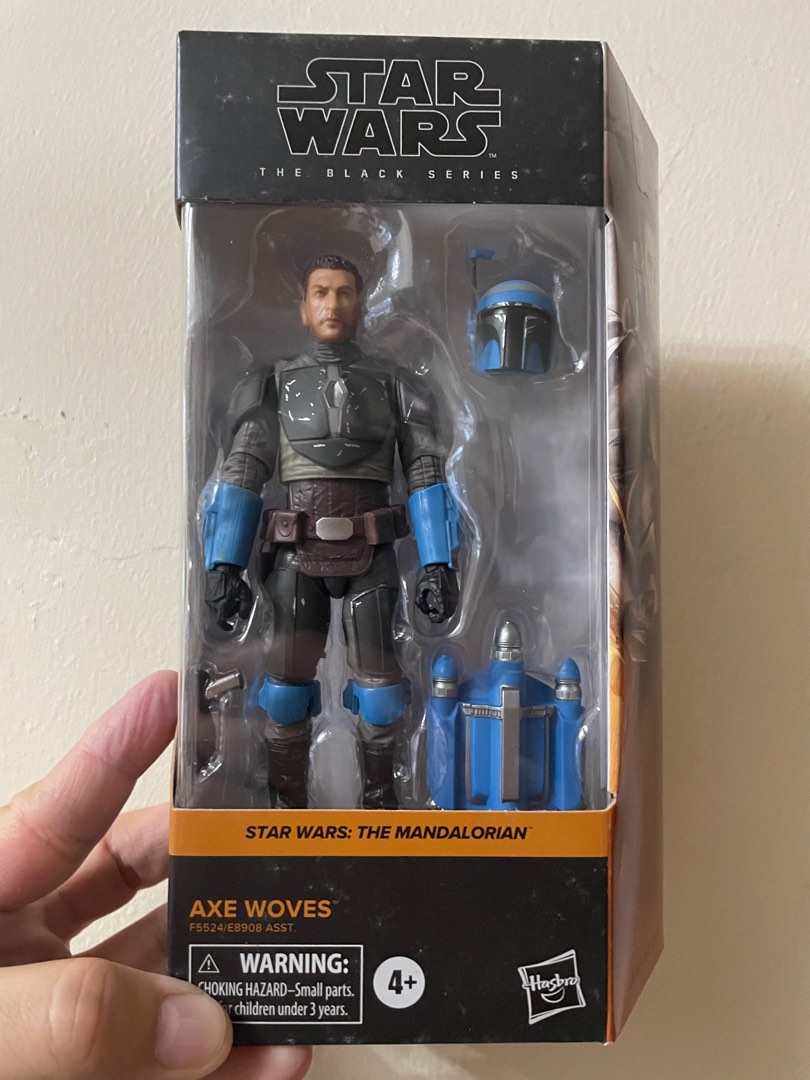Hasbro Star Wars The Black Series “Star Wars The Mandalorian” Axe ...