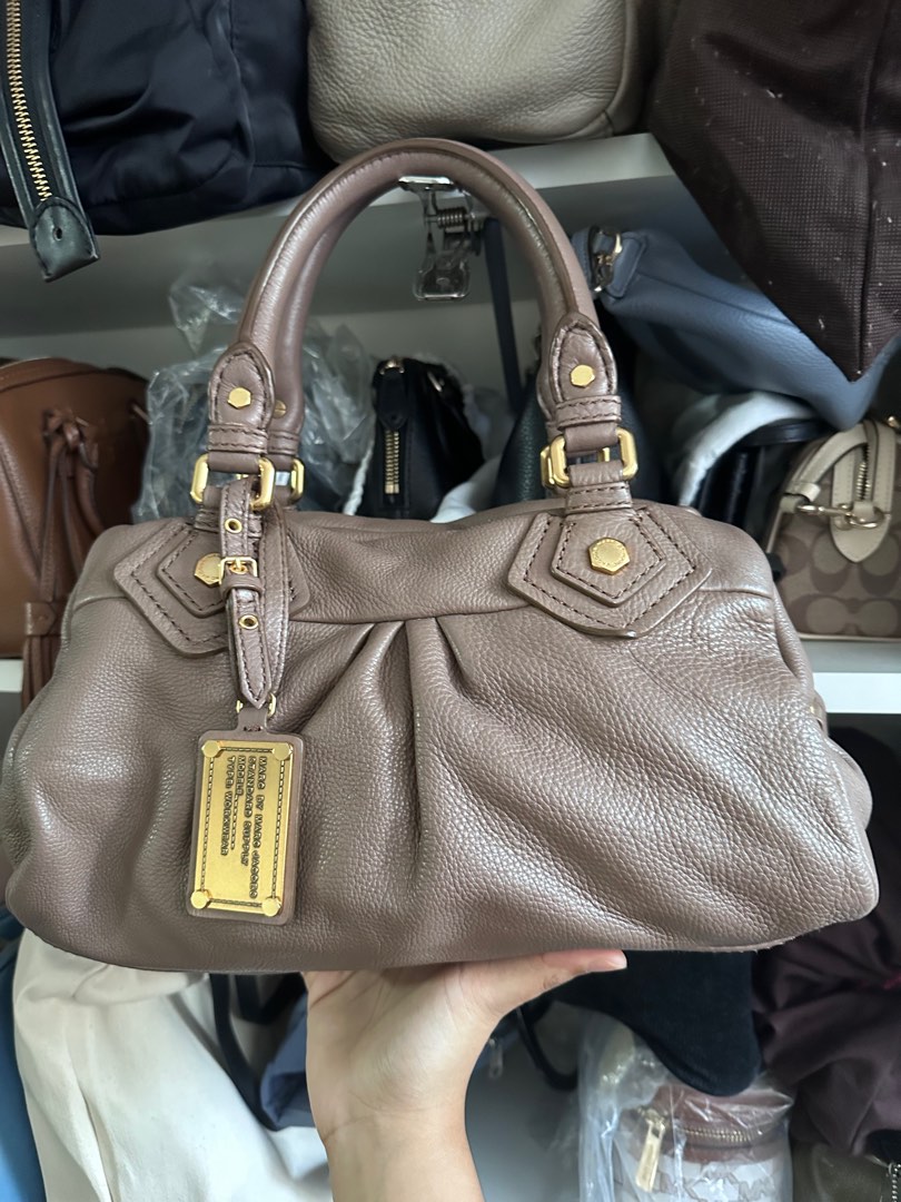 Marc Jacobs classic Q baby grovee, Luxury, Bags & Wallets on Carousell