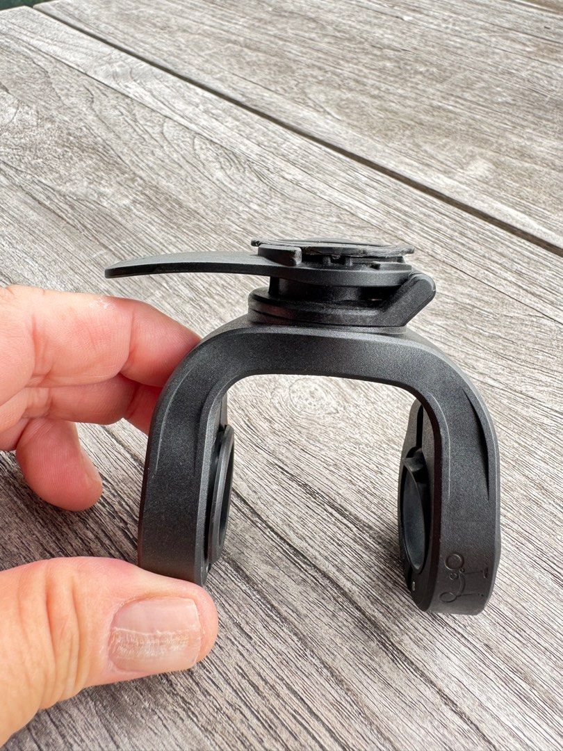 Quad Lock Bike Mount, Sports Equipment, Bicycles & Parts, Parts & Accessories on Carousell