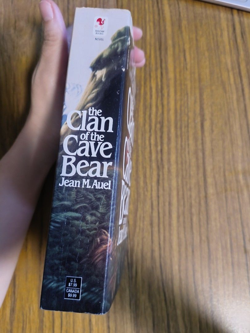 The Clan of the Cave Bear by Jean M. Auel, Hobbies & Toys, Books ...