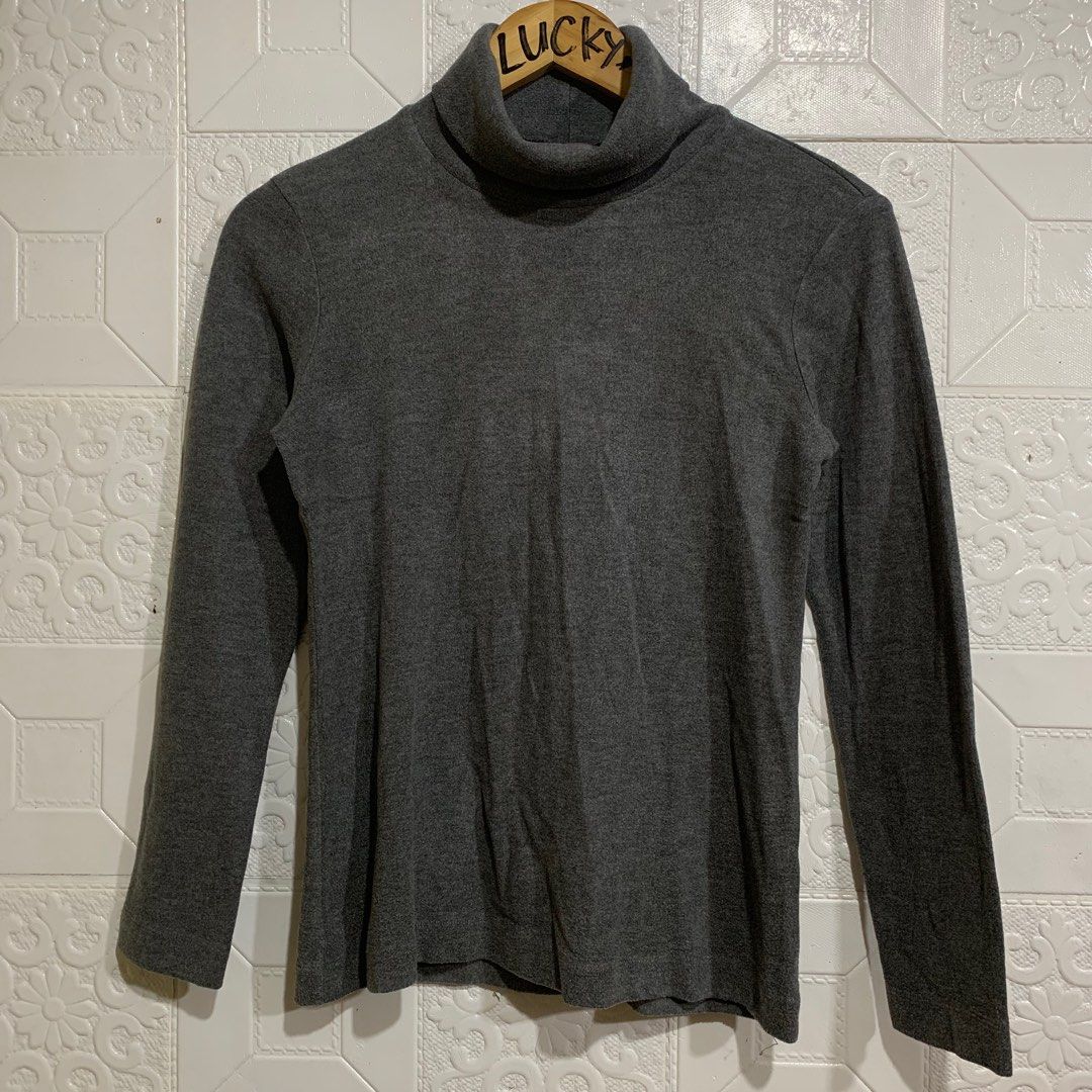 UNIQLO🥵THERMAL FLEECE🔥INNER LONGSLEEVE BEST FIT MEDIUM TO LARGE ACTUAL ...