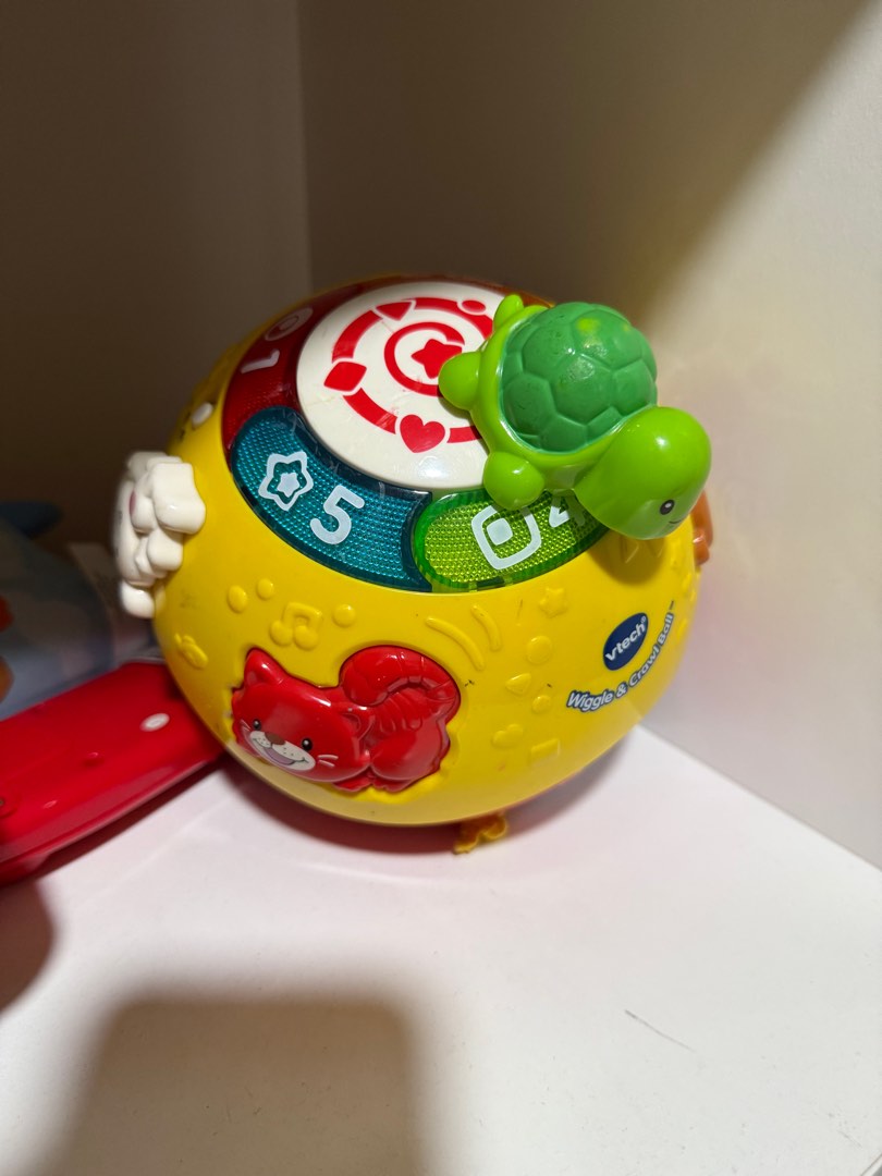 Vtech Wiggle and crawl ball, Babies & Kids, Infant Playtime on Carousell