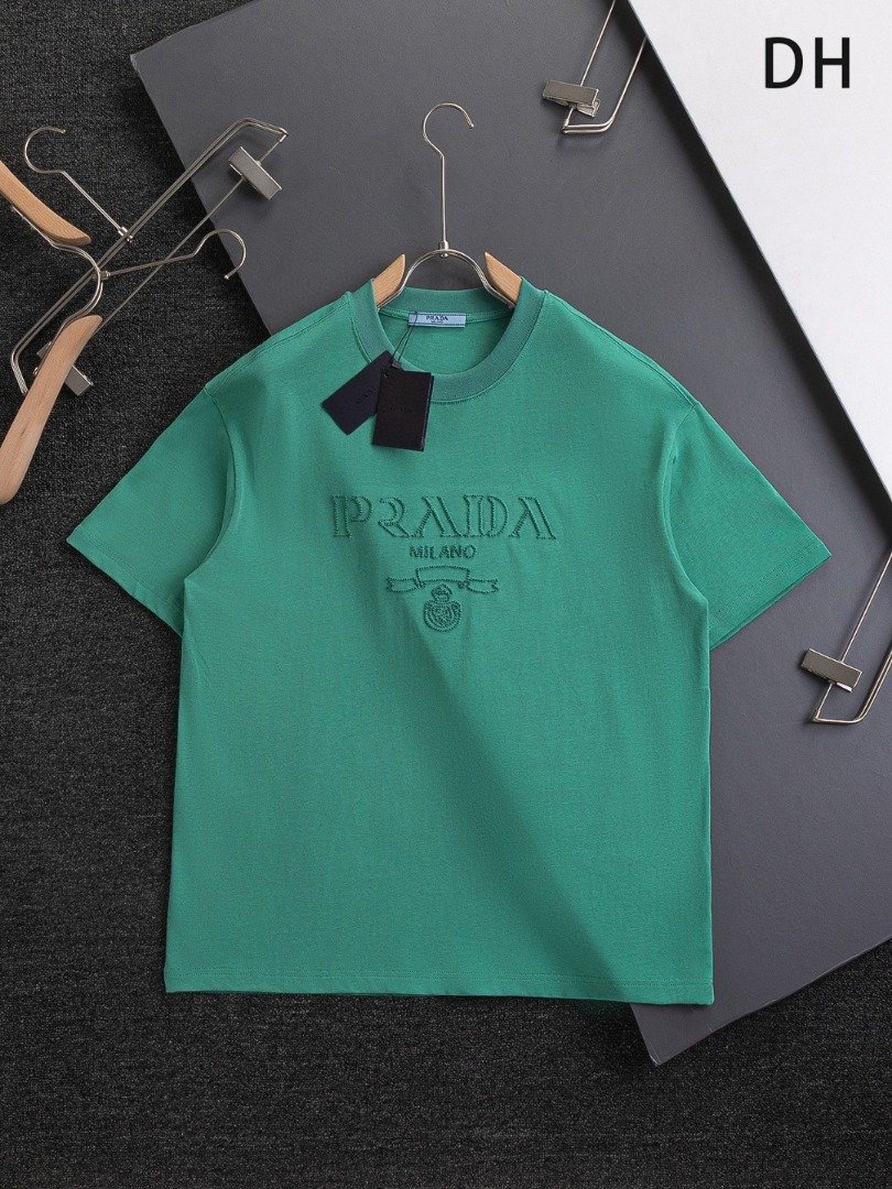 💕Authentic PRADA Tee, Men's Fashion, Tops & Sets, Tshirts & Polo Shirts ...