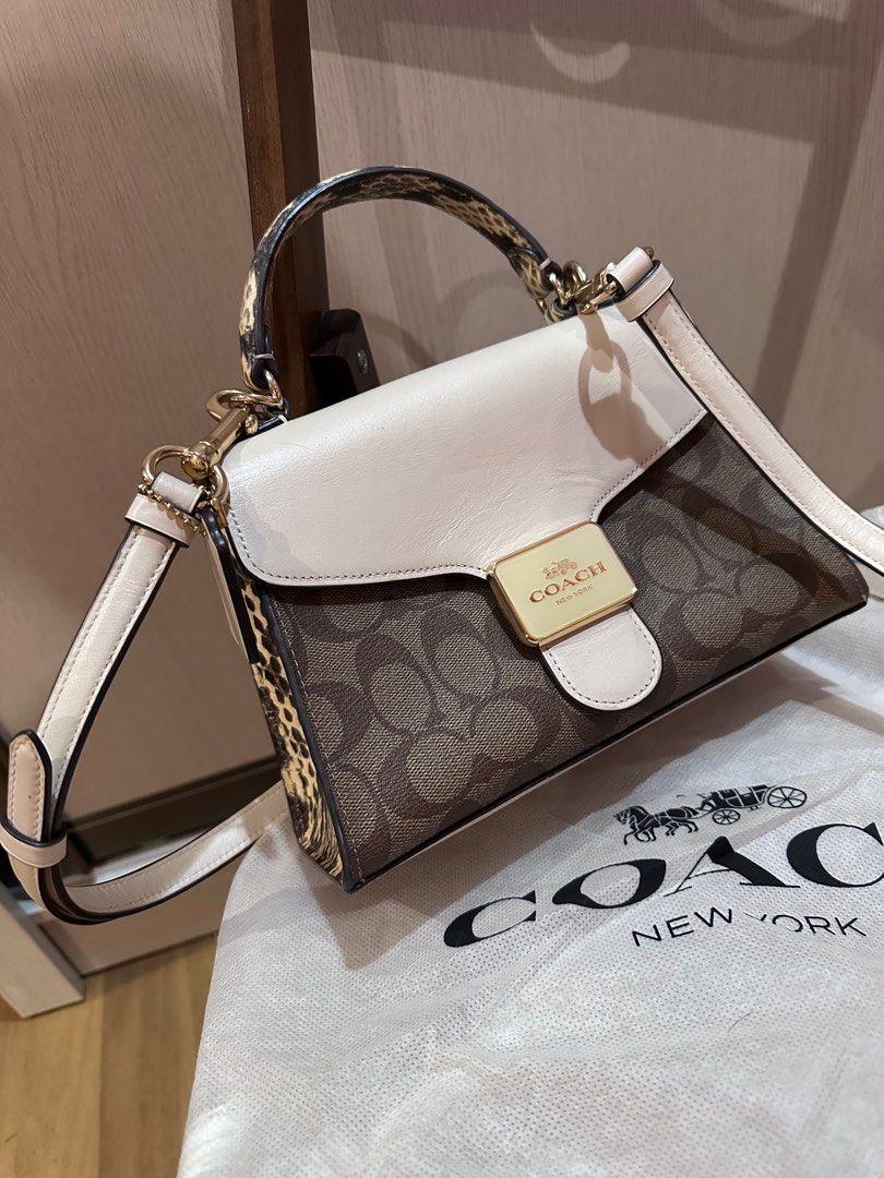 Coach Beg, Luxury, Bags & Wallets on Carousell