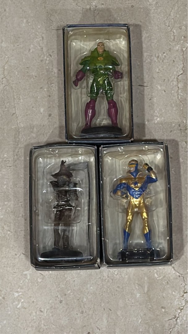 DC Comics Chess Set, Hobbies & Toys, Toys & Games on Carousell