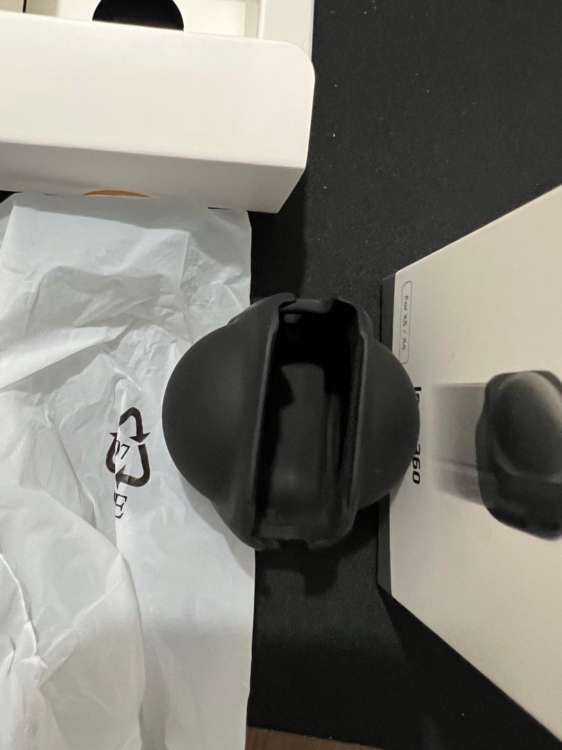 Insta360 Lens Cap for X5/X4, Photography, Cameras on Carousell