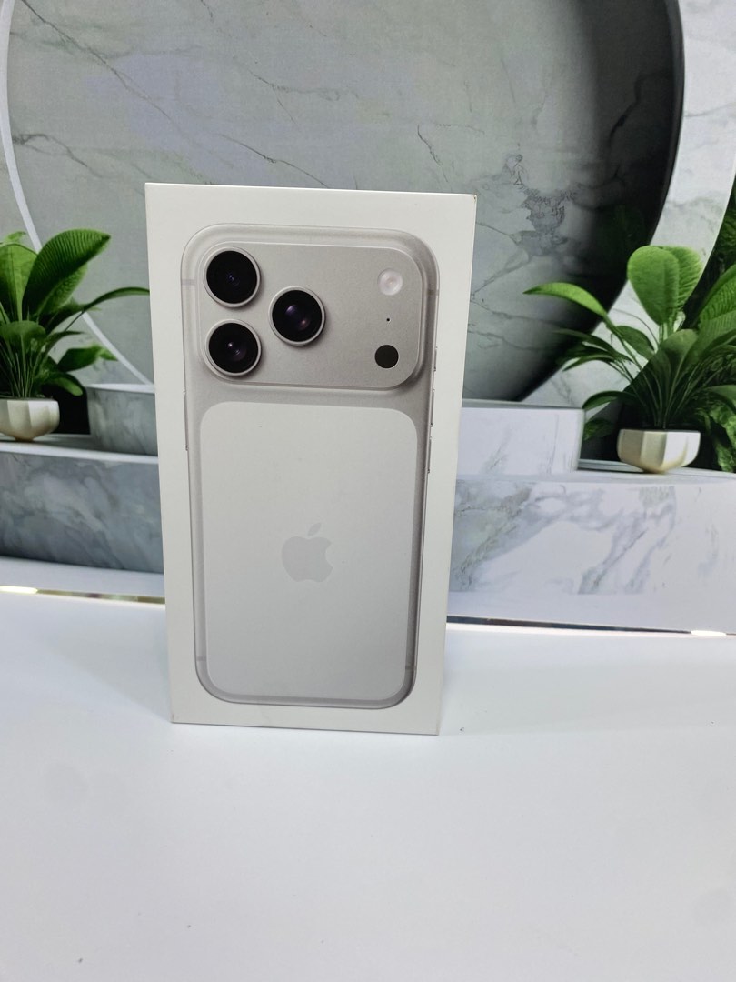 iphone 17 pro 256 GB new iBox, Telepon Seluler & Tablet, iPhone, iPhone ...