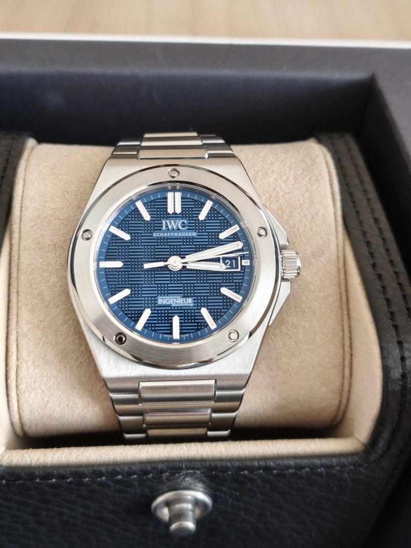 IWC Ingenieur Automatic 40 Blue IW328907, Luxury, Watches on Carousell