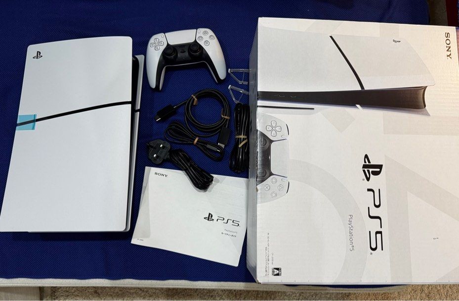 Sony PlayStation 5 (PS5) Slim Console (Disc version), Video Gaming ...