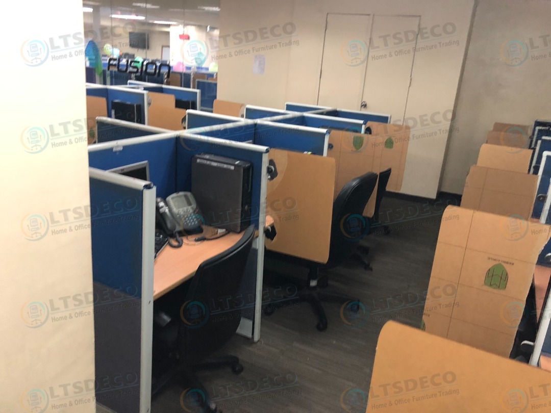 CALL CENTER WORKSTATION CUBICLES OFFICE PARTITION, Furniture & Home ...