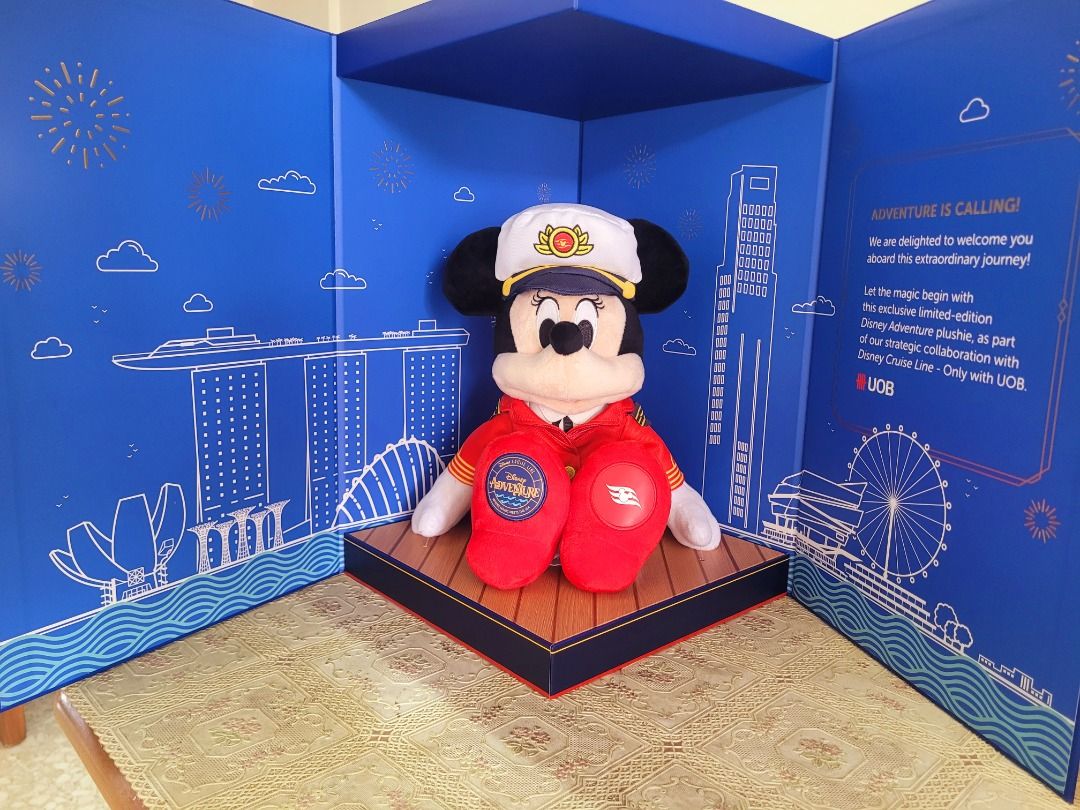 Disney Adventure Minnie Mouse Plush Toy (in Original box), Hobbies ...