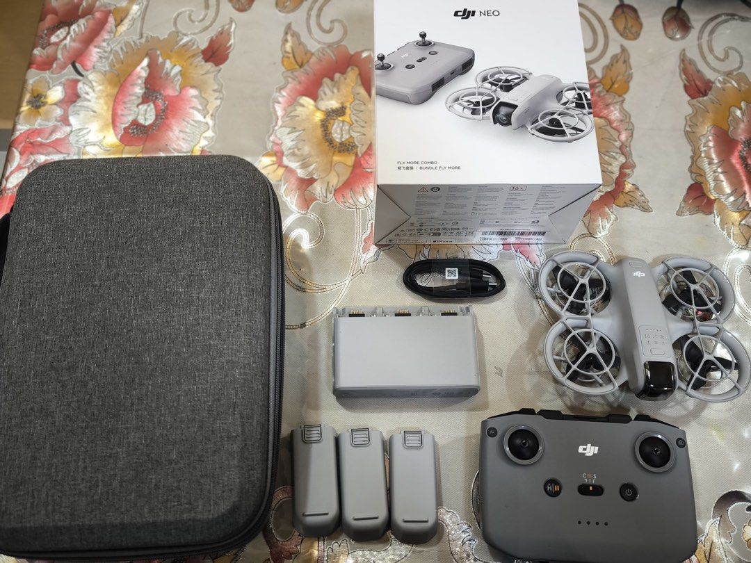 Dji Neo Fly More Combo FMC, Photography, Drones on Carousell