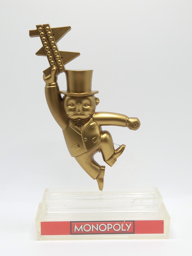 Hasbro Monopoly Trophy for 2009 Championship Edition Board Game Piece ...