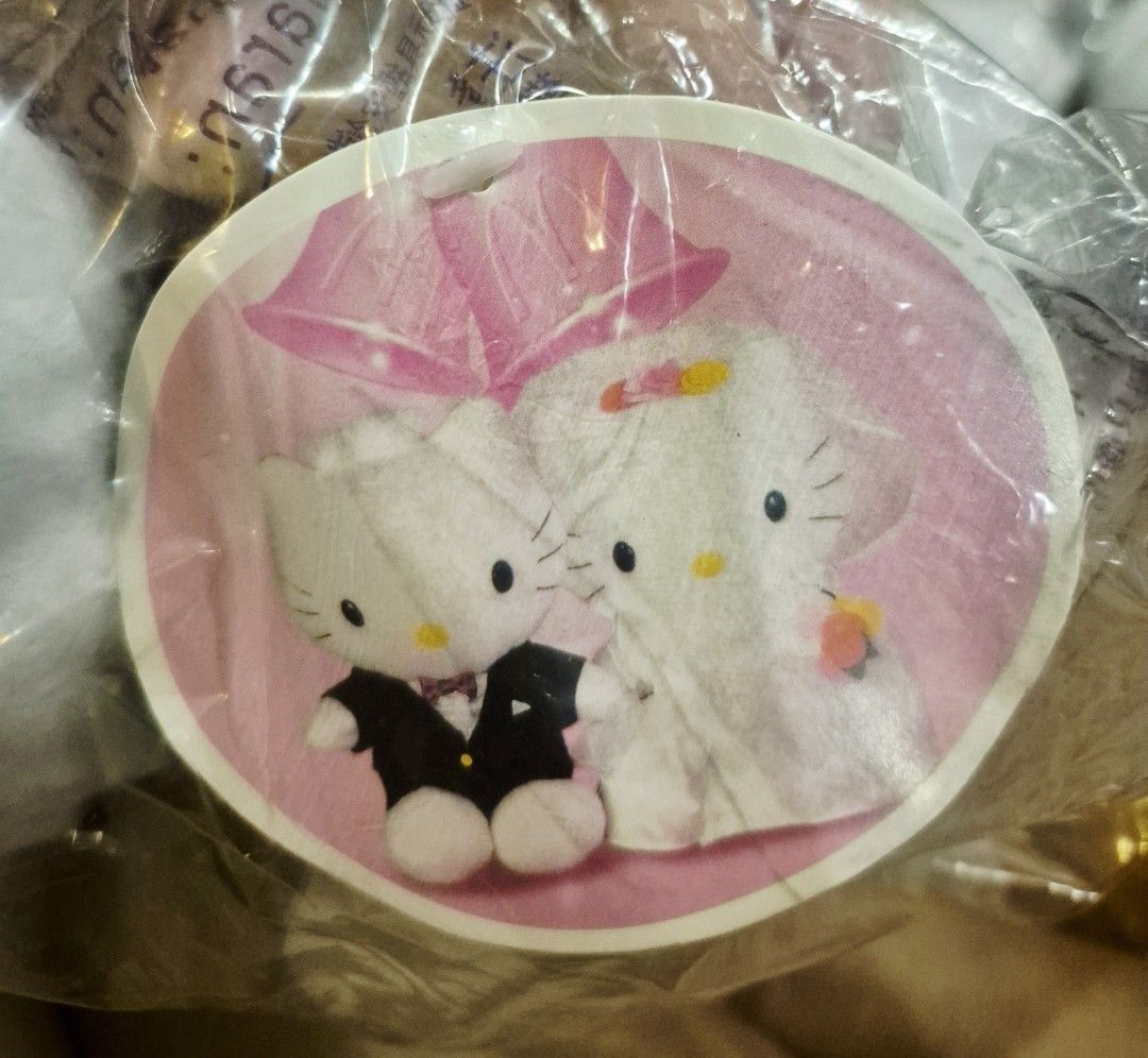 McDonalds Wedding Hello Kitty Plush Toy Set, Hobbies & Toys, Toys & Games on Carousell