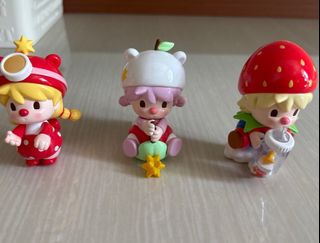 Popmart sweet bean your exclusive holiday, Hobbies & Toys, Toys & Games ...