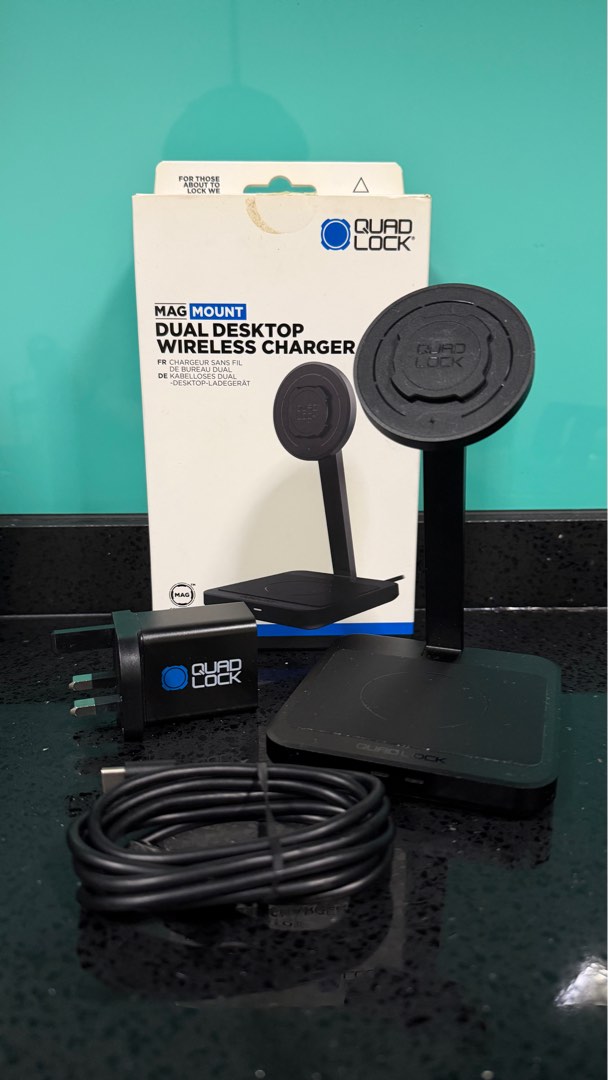 Quad Lock MAG Dual Desktop Wireless Charger, Mobile Phones & Gadgets ...