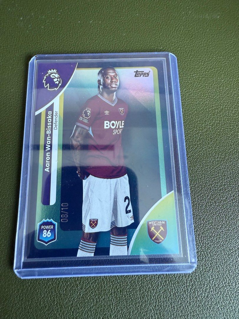 Aaron Wan-Bissaka Black /10 Topps 2026 West Ham England, Hobbies & Toys ...