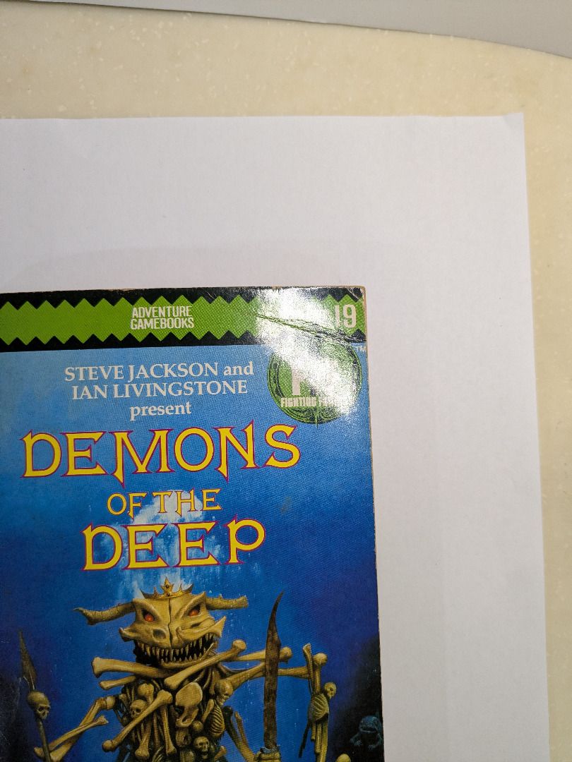 Fighting Fantasy Gamebook #19 - Demons of the Deep | Steve Jackson Ian ...