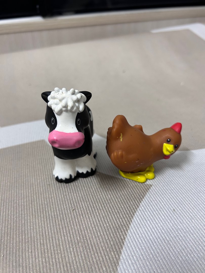 Fisher-Price Little People Cow and Chicken, Hobbies & Toys, Toys ...