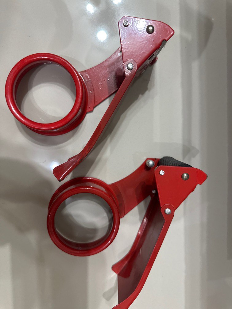 HAND-HELD BOX PACKING TAPE METAL DISPENSER, Announcements on Carousell