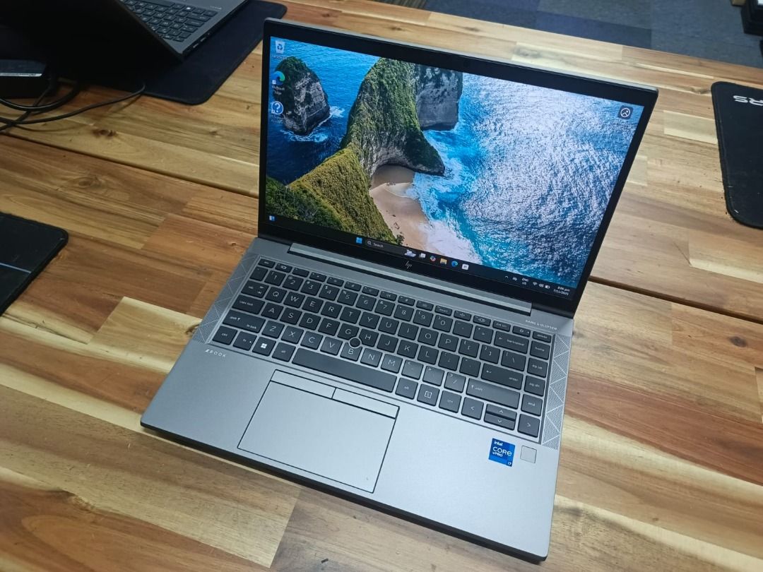 HP ZBook Firefly G8 -14" TOUCH, Intel Core i7-11th gen, 16GB, 512GB SSD, Elitebook, Computers ...
