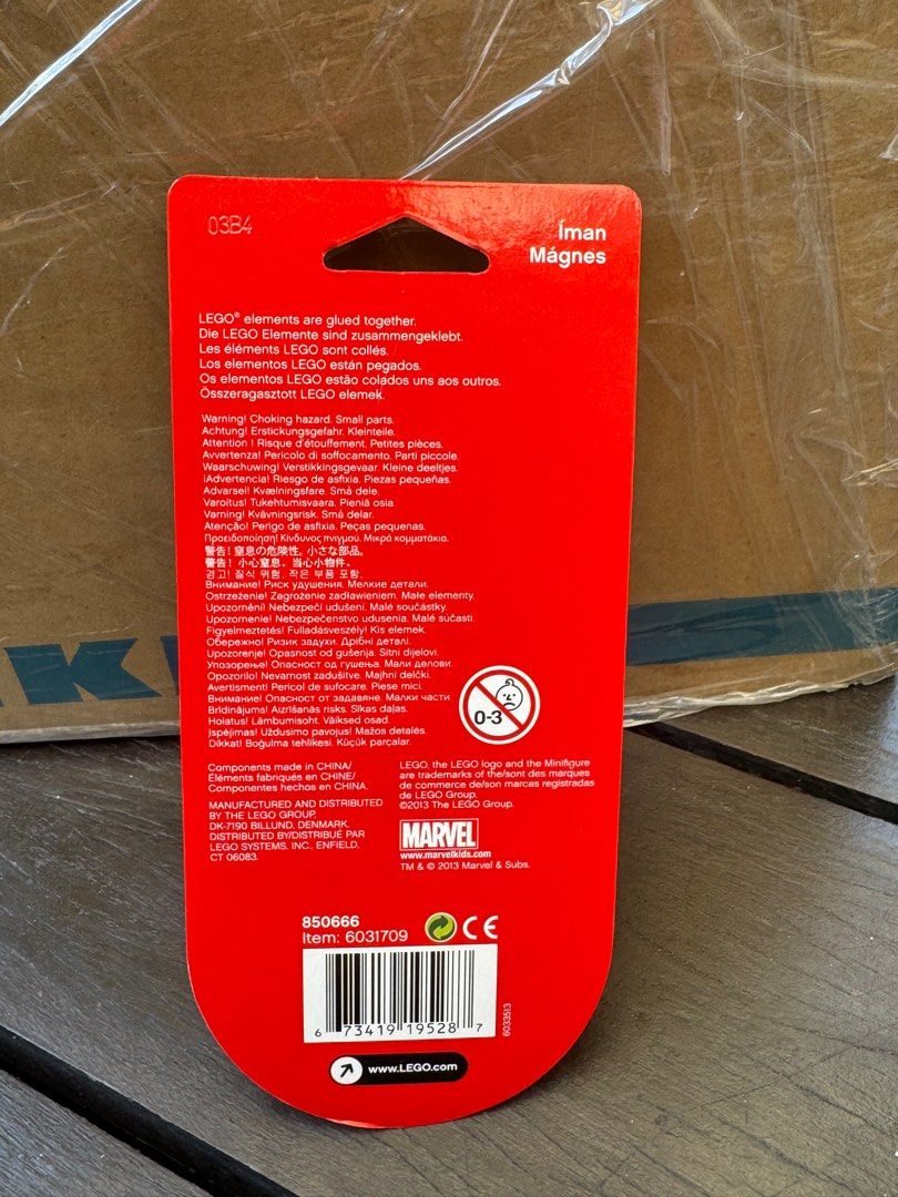 Lego Marvel Super Heroes Spider-Man Magnet, Hobbies & Toys, Toys ...