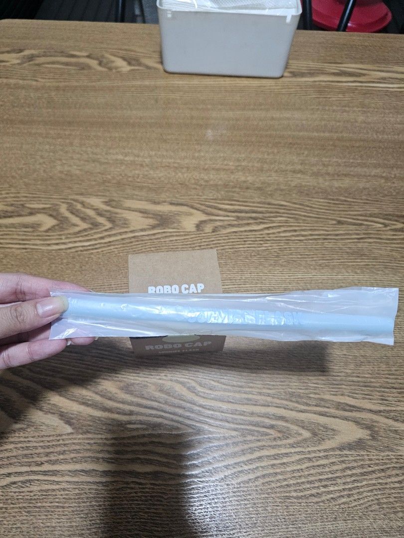 Sunnies Robo Cap (Pistachio) and Plastic Straw, Furniture & Home Living ...