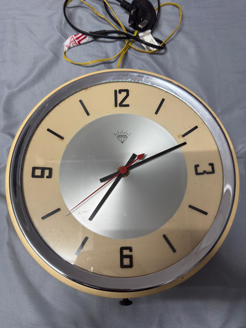 Vintage Diamond Clock, Furniture & Home Living, Home Decor Accessories ...