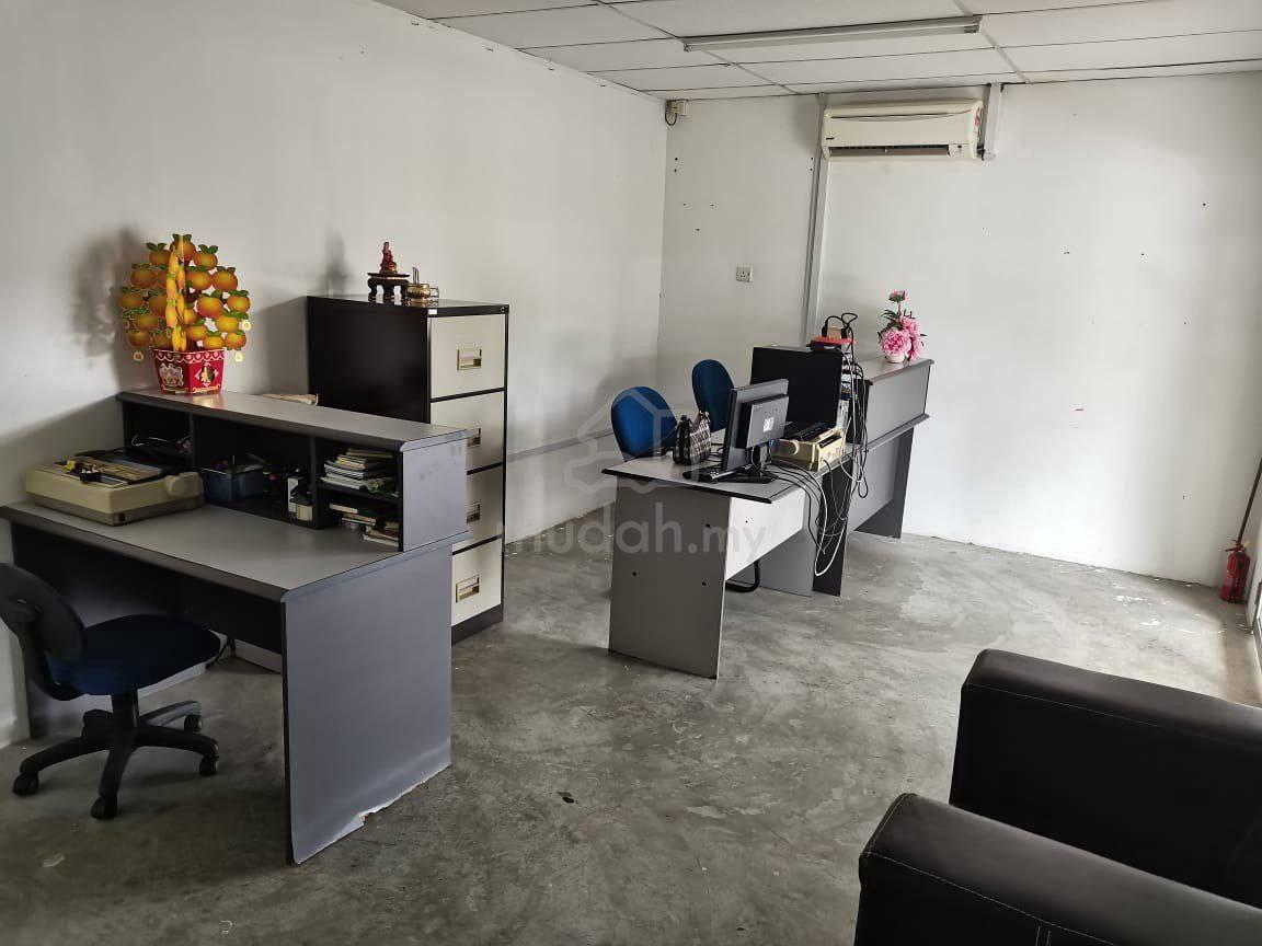 1 Storey Low Cost Shop Office @ Jalan Ketapang x, Taman Rinting, Masai ...
