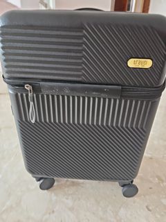 20 inch luggage, Hobbies & Toys, Travel, Luggage on Carousell