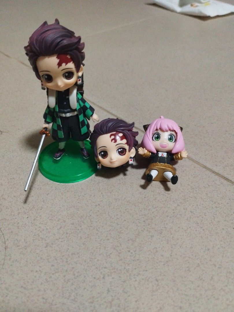 Anime merch clearance (MHA, demon slayer, spyxfamily, my little pony ...