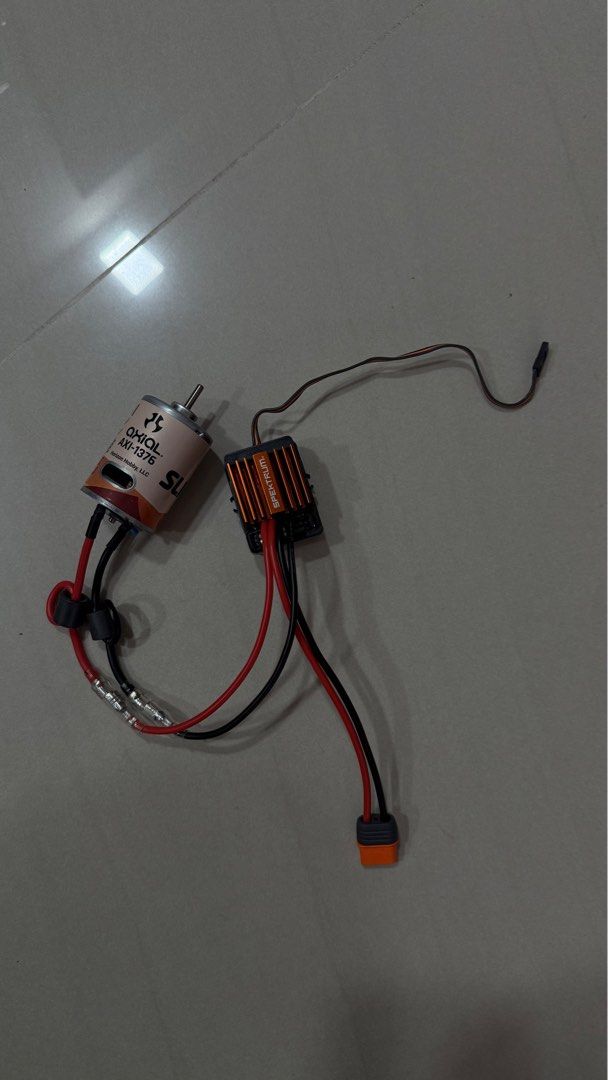 Axial Brush Motor & Spektrum ESC AE-5L, Hobbies & Toys, Toys & Games on ...