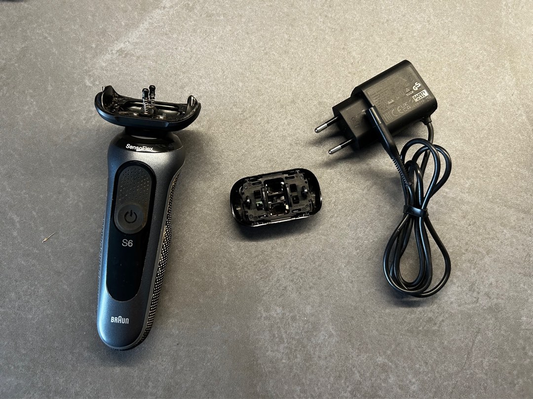 Braun Series 6 SensoFlex Electric Shaver, Beauty & Personal Care, Men's ...