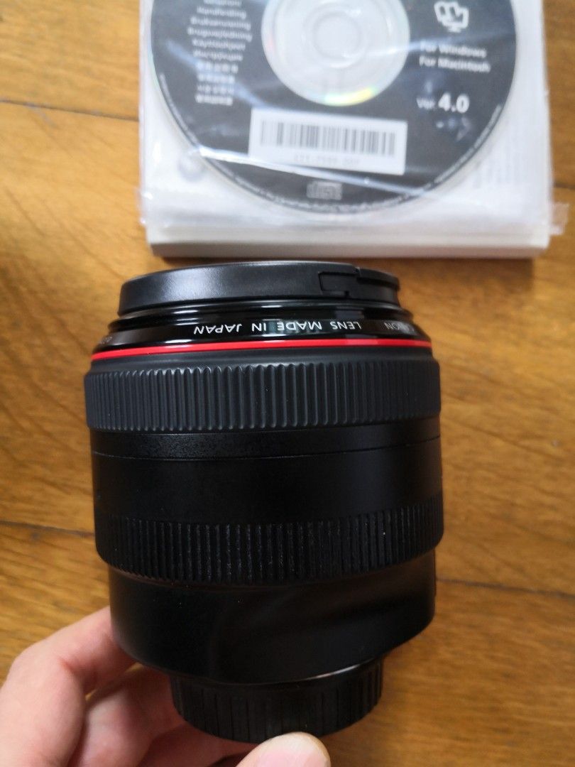 Canon EF 85mm f/1.2L II USM Lens, Photography, Lens & Kits on Carousell