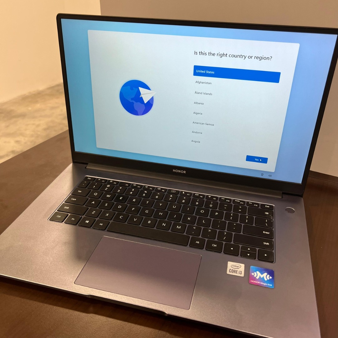 Honor Laptop with Intel Core i3 Honor MagicBook X15 8GB RAM 256GB SSD ...