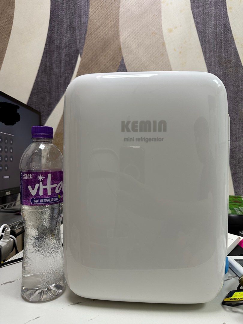 KEMIN迷你冰箱 Mini Refrigerator, 家庭電器, 廚房電器, 雪櫃及冰櫃 - Carousell