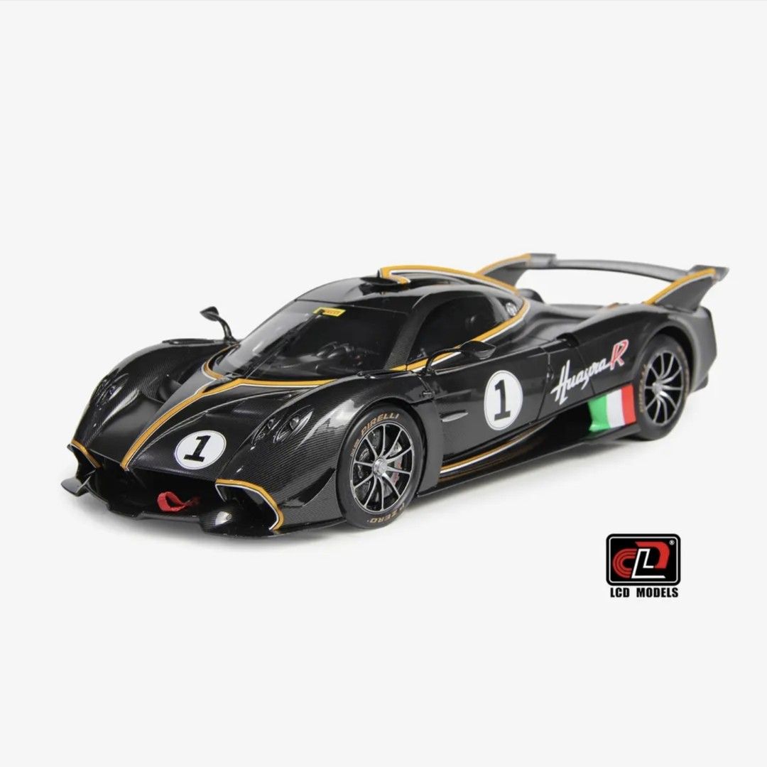 LCD 1/18 Pagani Huayra r 全碳, 興趣及遊戲, 玩具 & 遊戲類 - Carousell