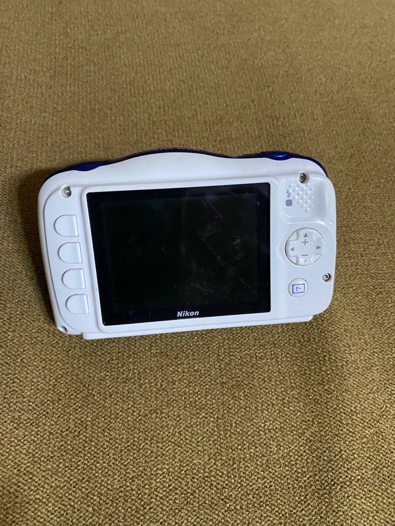 NIKON COOLPIX W100 CCD DIGITAL CAMERA, Photography, Cameras on Carousell