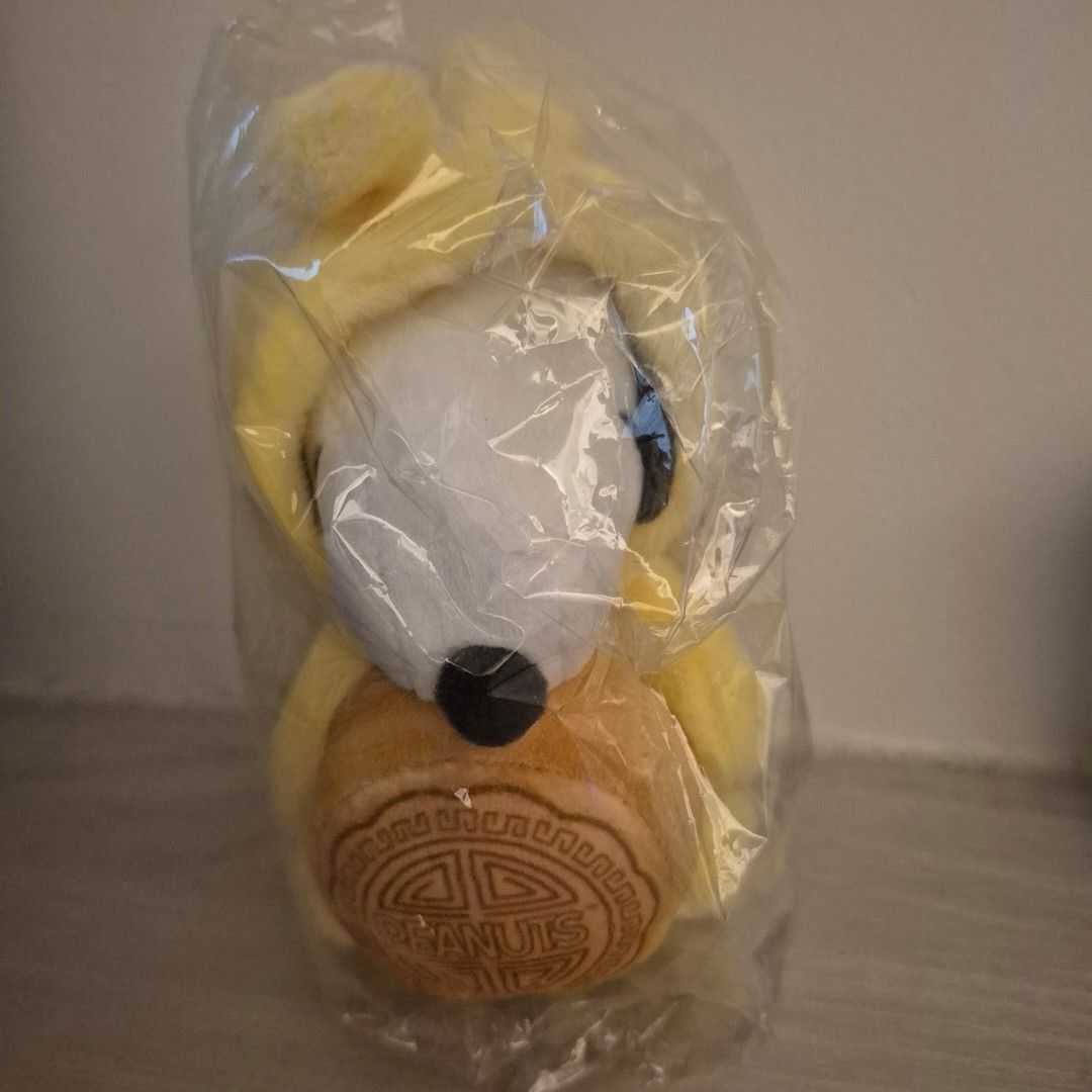 Peanuts Snoopy Mooncake Plush Keychain, Hobbies & Toys, Toys & Games on ...